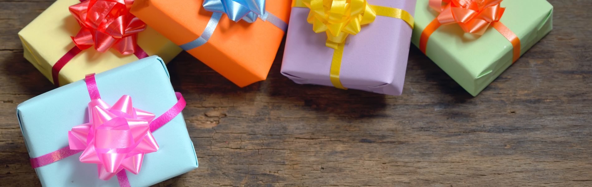 Köpa presentkort till barn här - Stort urval av Presenter till barn